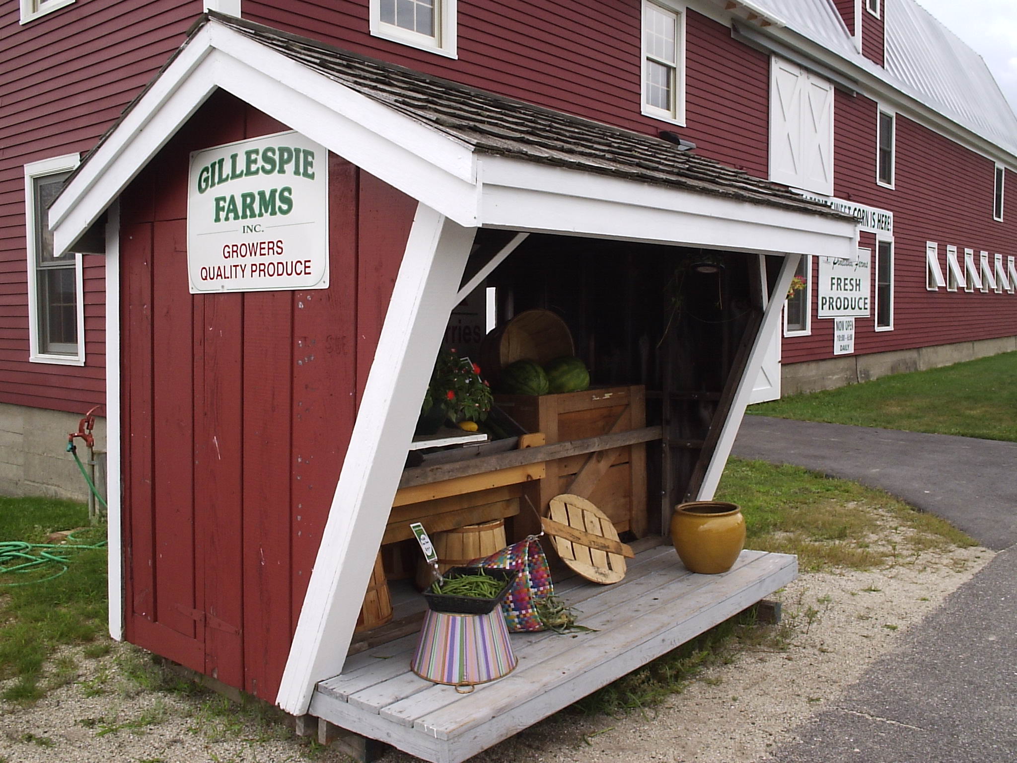 Behind the Scenes at The Market - Pineland Farms, Inc.